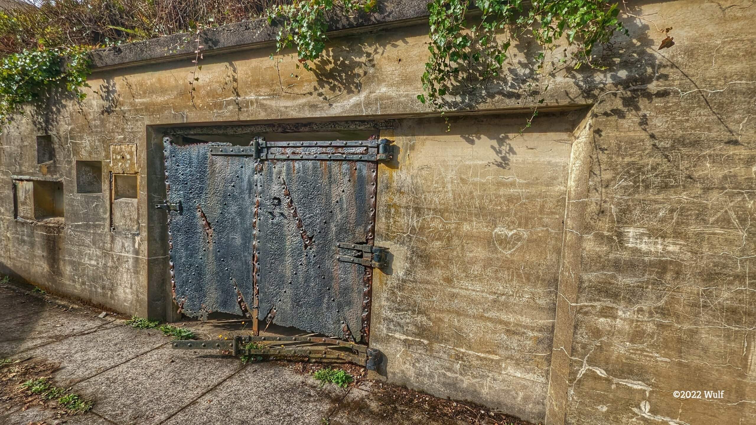 kenwulf.com | photographic art, written & spoken word | Gun Metal Bay ...